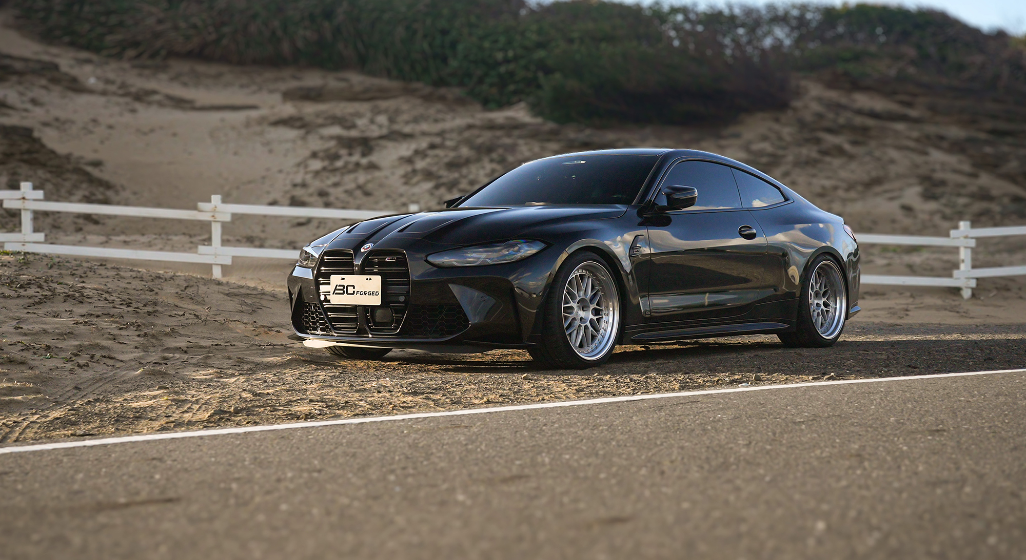 gallery_26904 | MCC-Complete